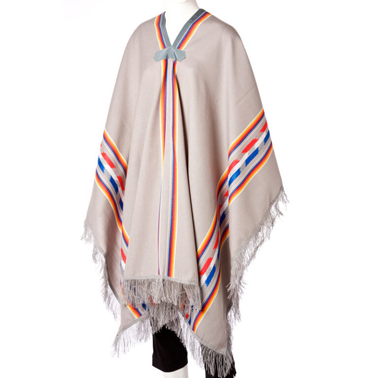 Ruana Regional – Tejidos Calamaco